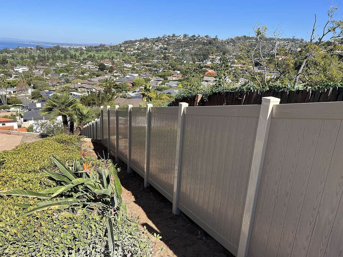 Vinyl Fences | Vinyl Pro Fence