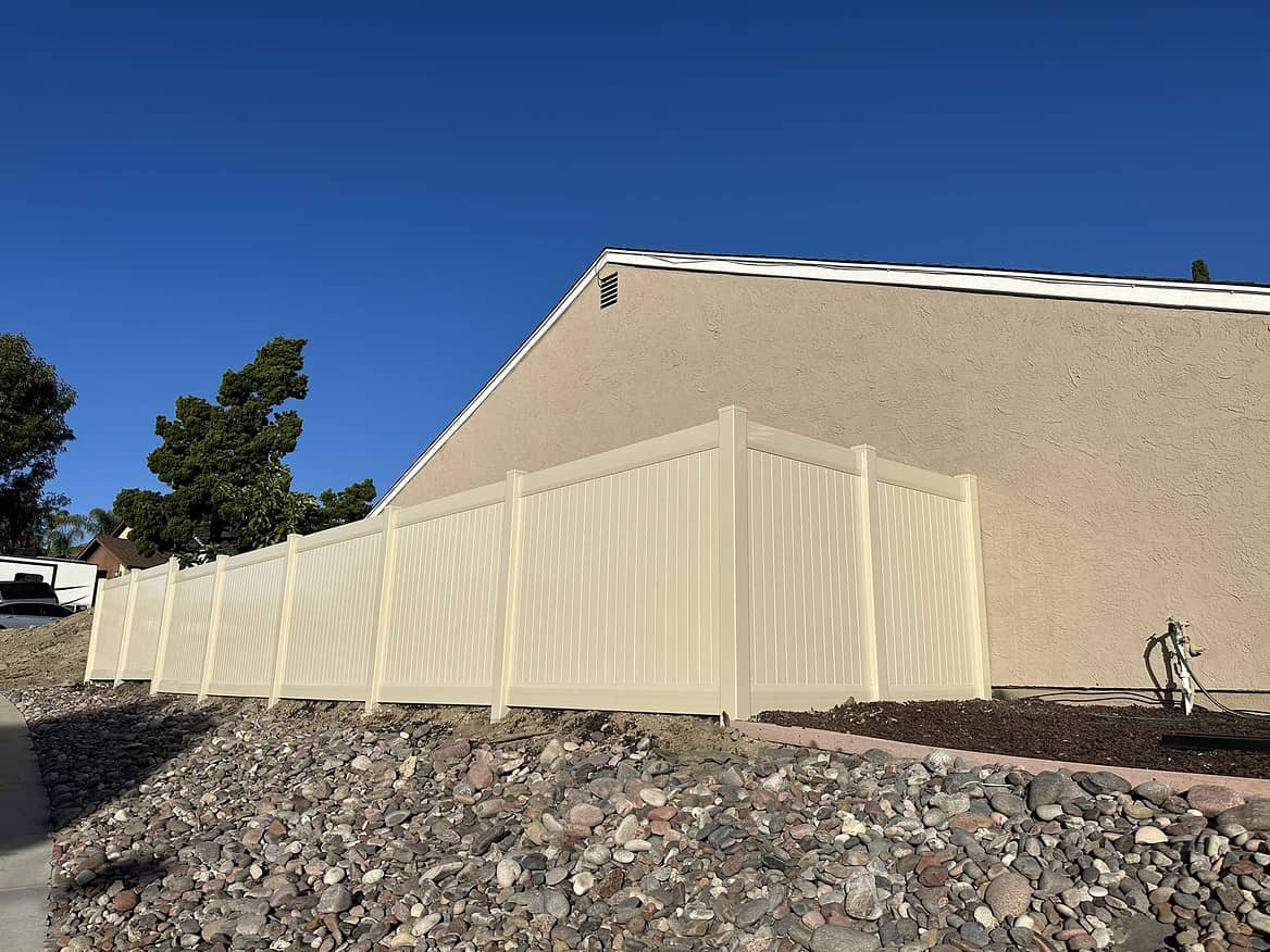 Tan Vinyl Fence Gallery | Vinyl Pro Fence