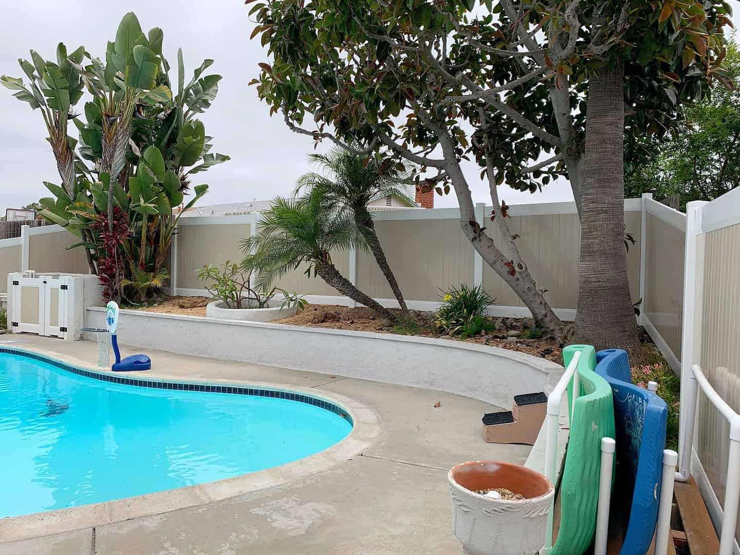 Colored Vinyl Fences | Vinyl Pro Fence