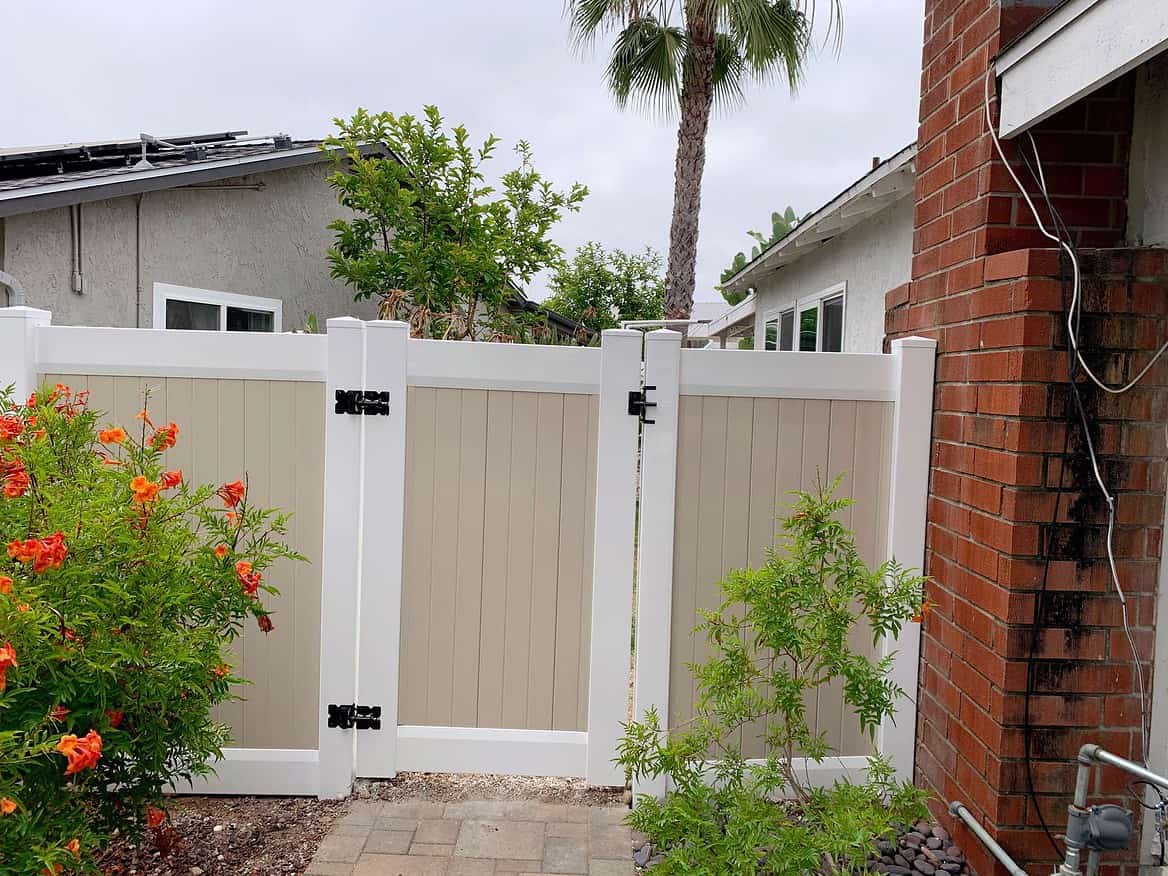 Vinyl Fence Gates | Vinyl Pro Fence