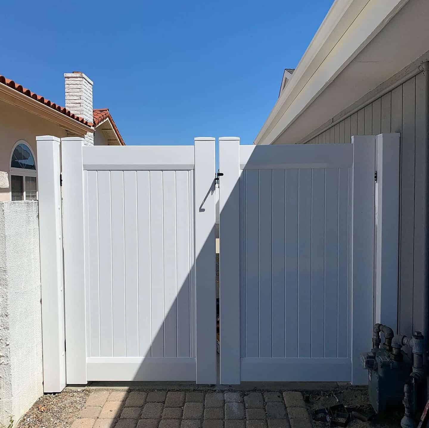 Vinyl Double Gates Gallery | Vinyl Pro Fence