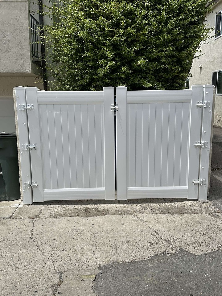 Vinyl Double Gates Gallery | Vinyl Pro Fence