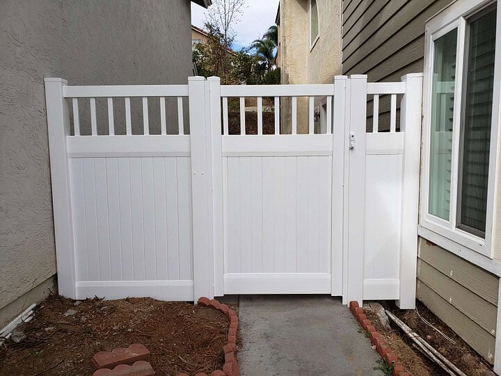 Vinyl Gates | Vinyl Pro Fence