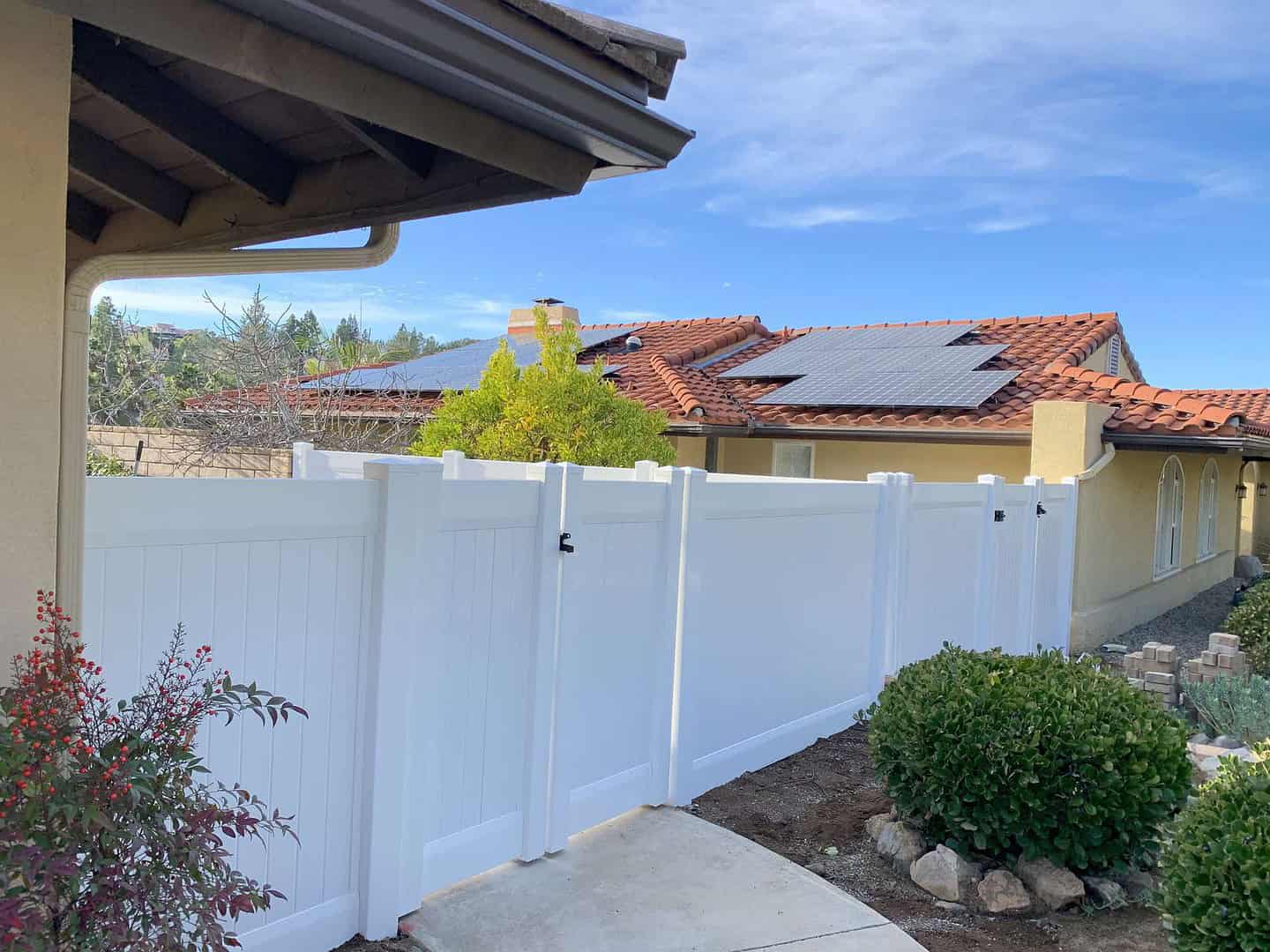 Vinyl Double Gates Gallery | Vinyl Pro Fence