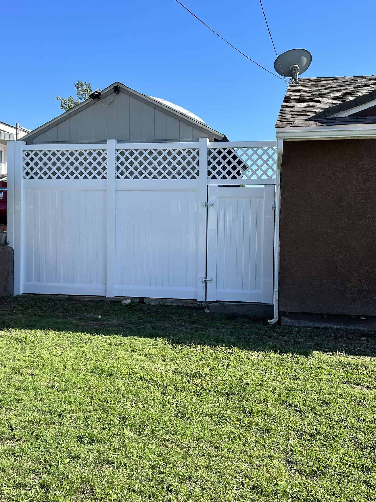 Vinyl Pro Fence