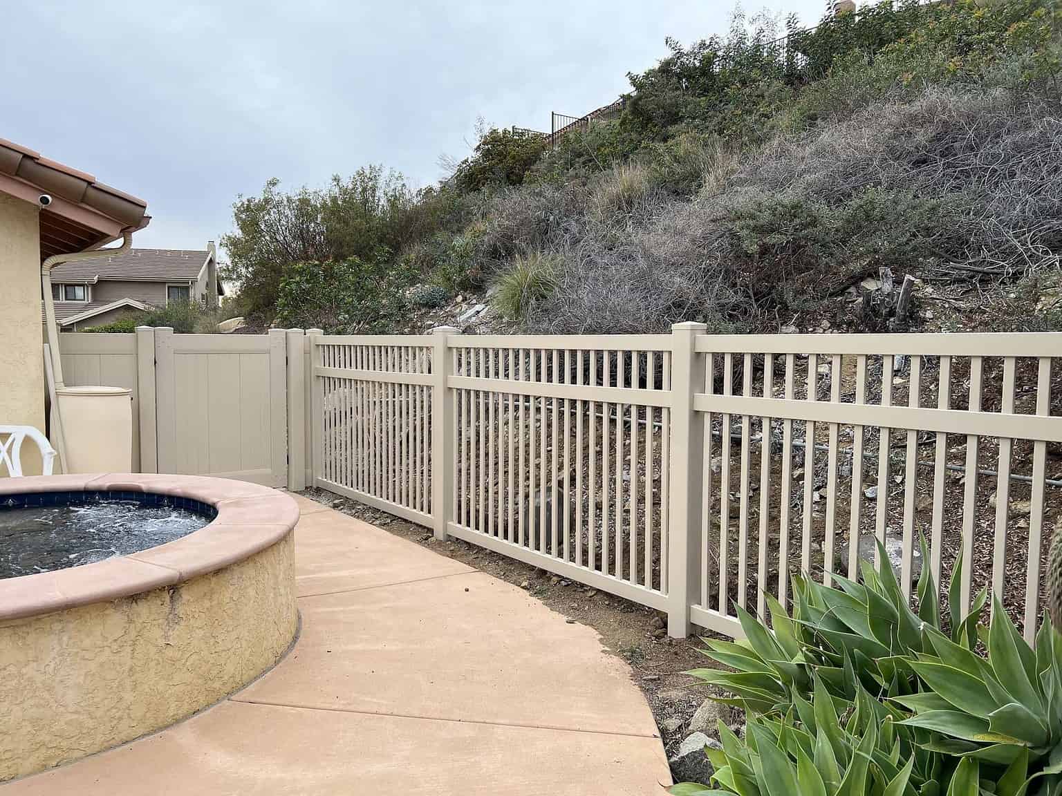 Vinyl Picket Fences | Vinyl Pro Fence