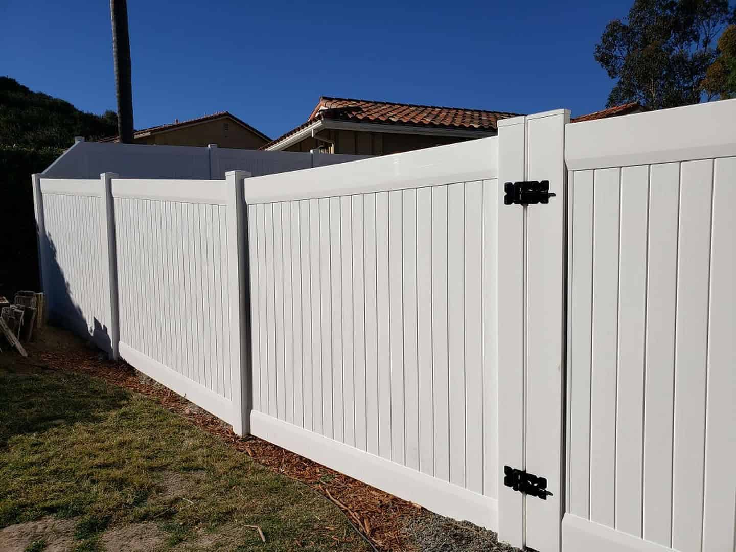Vinyl Privacy Fences | Vinyl Pro Fence