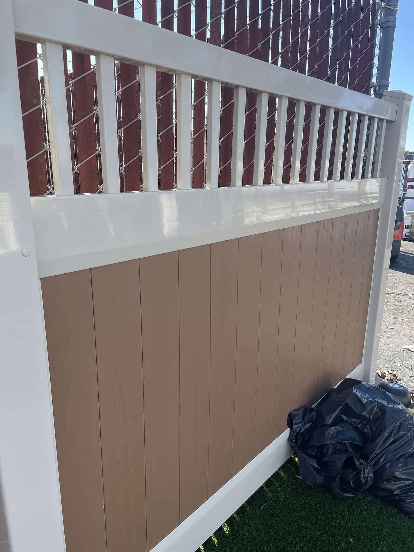 Vinyl Privacy Fence with Accent Gallery | Vinyl Pro Fence
