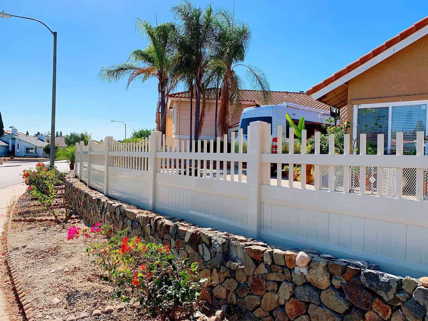 Vinyl Wall Topper Gallery | Vinyl Pro Fence