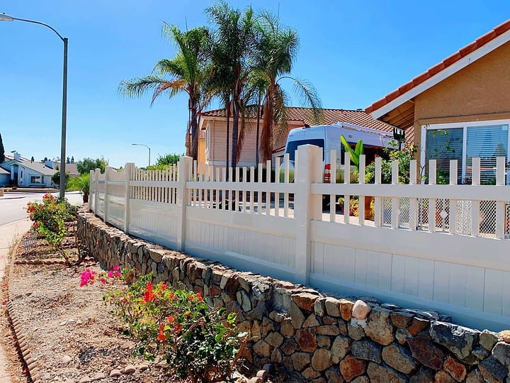 Vinyl Wall Topper Gallery | Vinyl Pro Fence