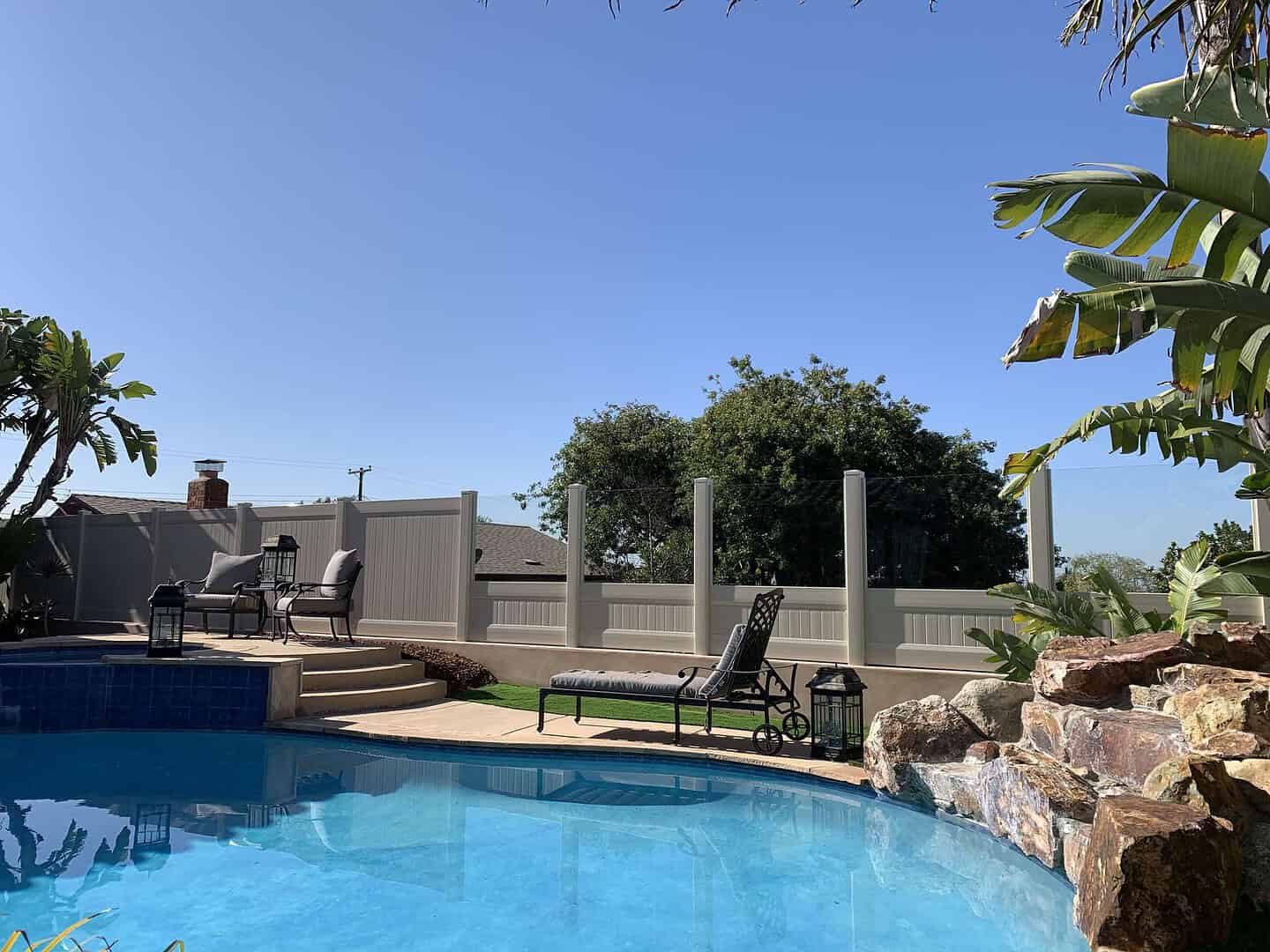 Vinyl Wall Toppers | Vinyl Pro Fence